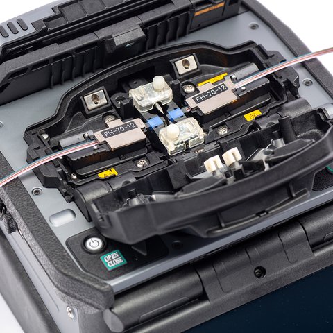 Fusion Splicer Fujikura 90R12 - ToolBoom